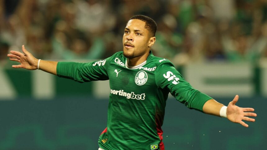 Vitor Roque sente e precisa ser substituído contra a Jacuipense