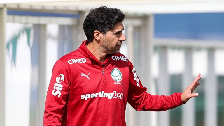 Palmeiras planeja vender R$ 400 mihões e jovens viram alvos